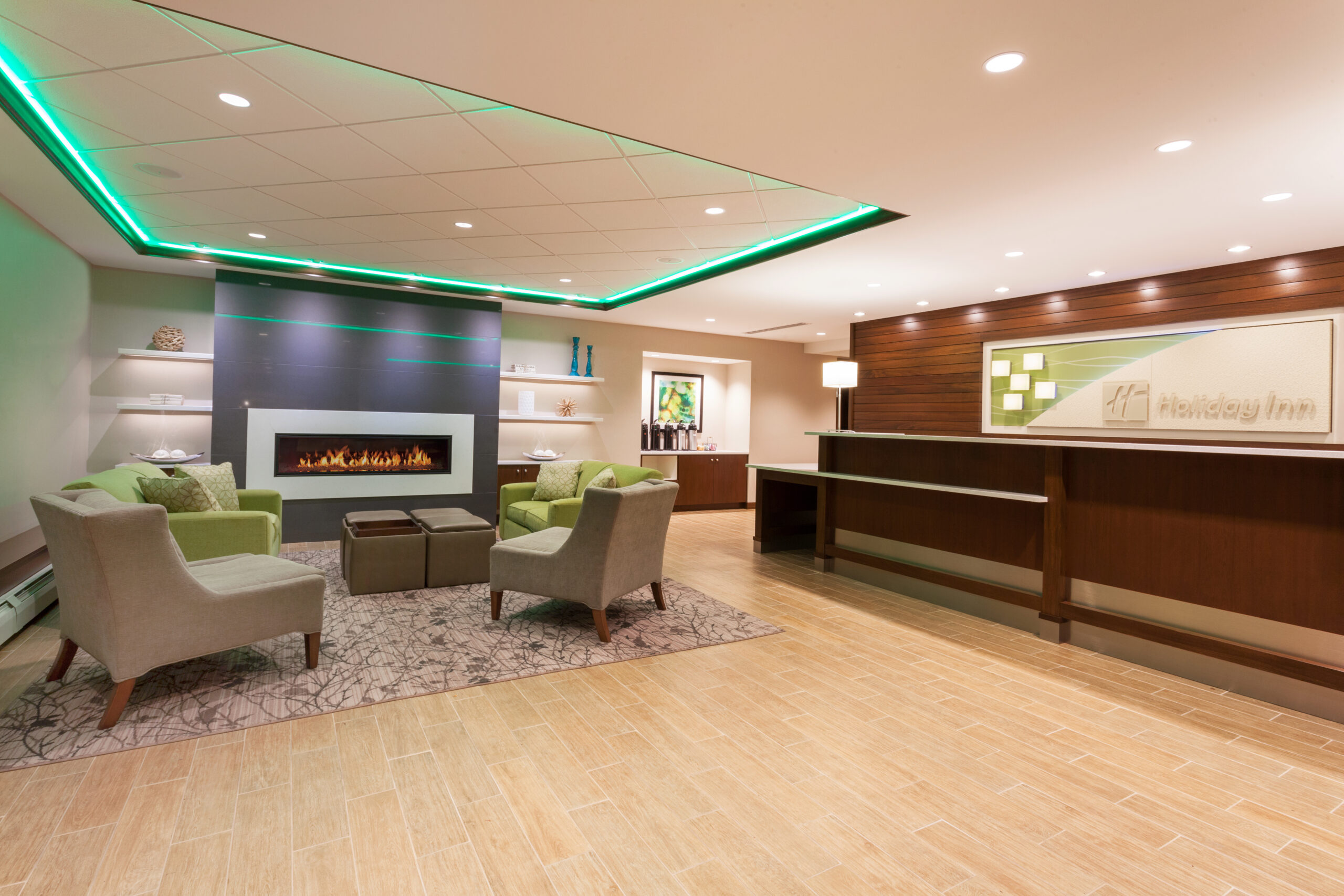 Holiday Inn - Ryan Senatore Architecture